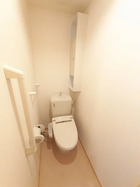 ヴィラ・ファミーユ 101・洋室 No.1268640｜三重県津市